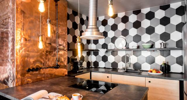 Going for Gold: 7 ways to decorate your home with metallic shades ...