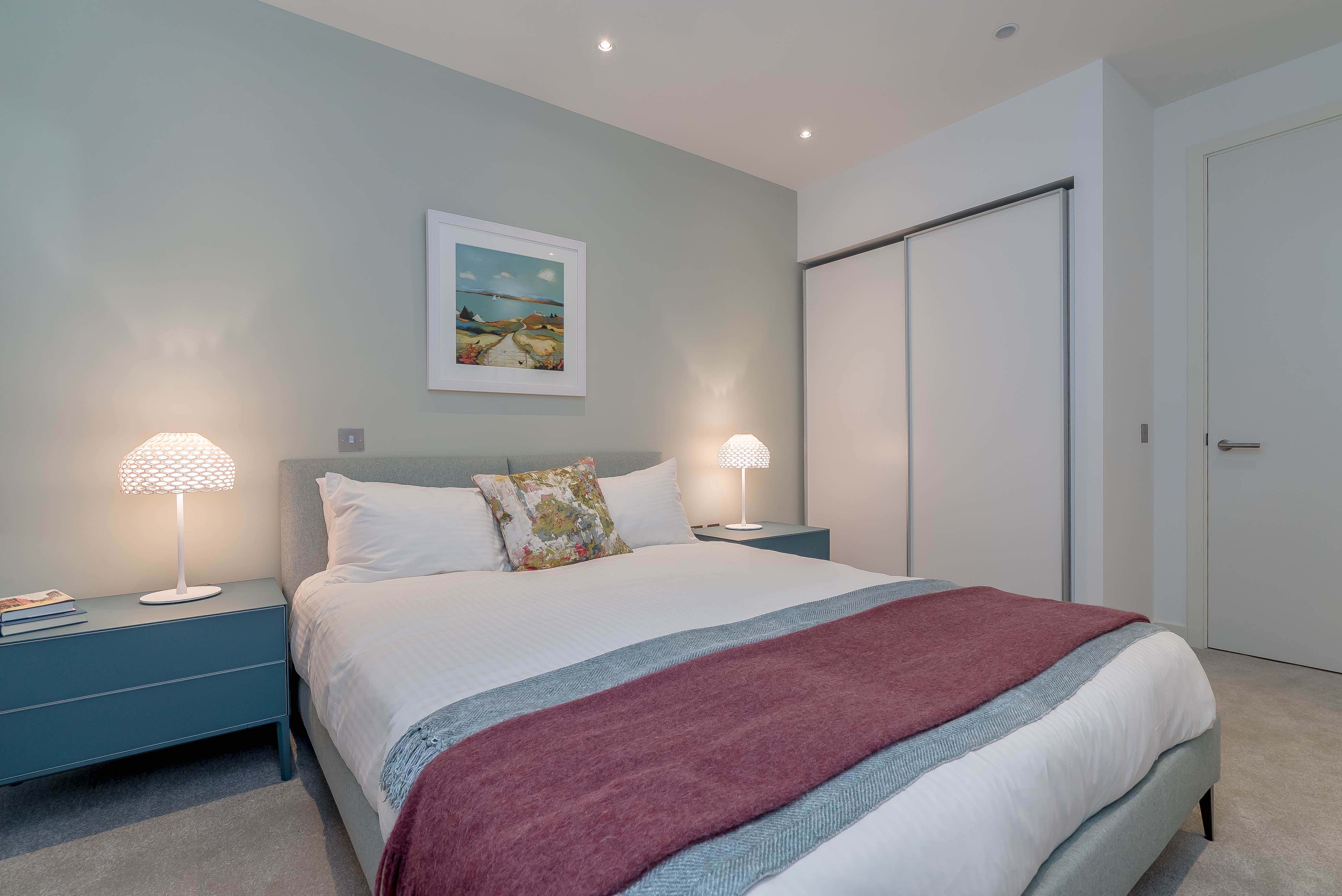 6 tricks for making your apartment look pretty in pink - Q360 Blog ...